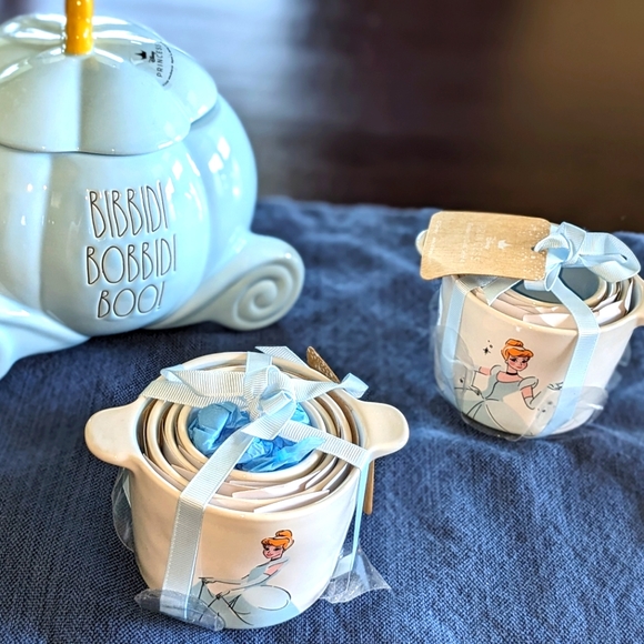 Rae Dunn Disney | Kitchen | Rae Dunn Disney Measuring Cups Cinderella ...